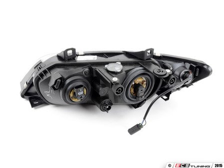 Genuine BMW - 63122695022 - Headlight - right (63-12-2-695-022)