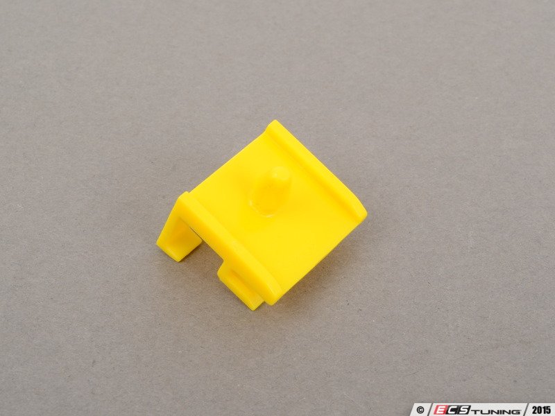 Vaico - 51717066220 - Rocker Cover Clip - Priced Each