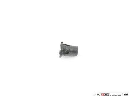 Genuine BMW - 63121378369 - 7-SOCKET (63-12-1-378-369)