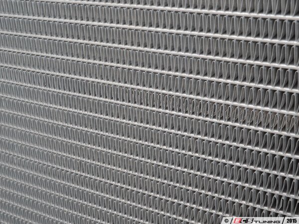 Genuine BMW - 17112284608 - Radiator (17-11-2-284-608)