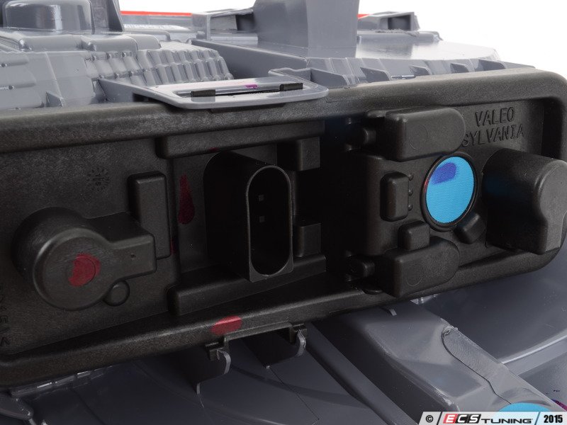 Genuine BMW - 63217220241 - F25 X3 Taillight for Fender (63-21-7-220-241)