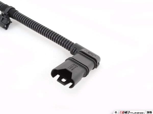 Genuine BMW - 12517601305 - ADAPTER, AUX. WATER (12-51-7-601-305)