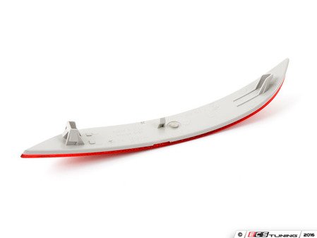 Genuine BMW - 63147314884 - E84 X1 Reflector - Bumper Cover (Red) (63 ...