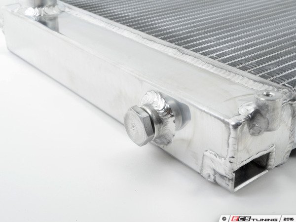 ECS - 006084ECS01A - High Performance Aluminum Radiator