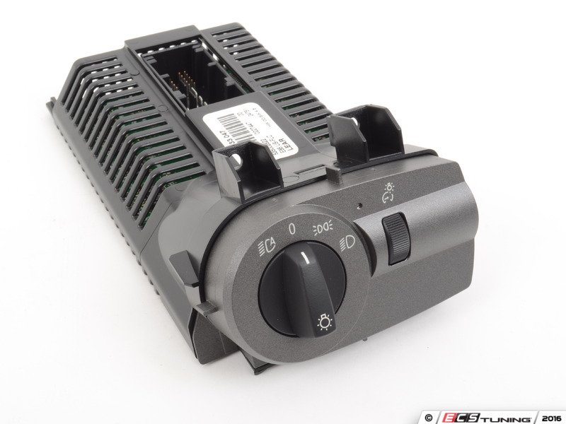 Genuine BMW - 61319133047 - LIGHT SWITCH (61-31-9-133-047)