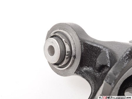 Genuine BMW - 33326783654 - Wheel Carrier - Rear Right (33-32-6-783-654)