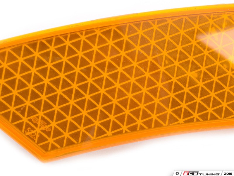 Genuine BMW - 63147162735 - SIDE REFLECTOR (63-14-7-162-735)