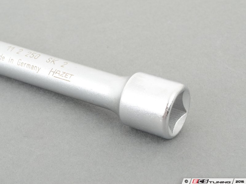 Genuine BMW - 83300490856 - Cylinder Head Bolt Socket (83-30-0-490-856)