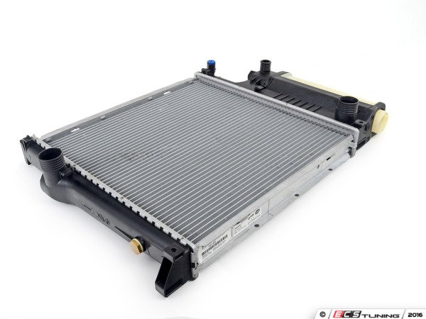 Mahle-Behr - 17111728907 - Radiator With Expansion Tank