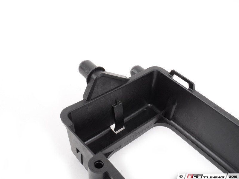 Genuine BMW - 17117589471 - FRAME (17-11-7-589-471)