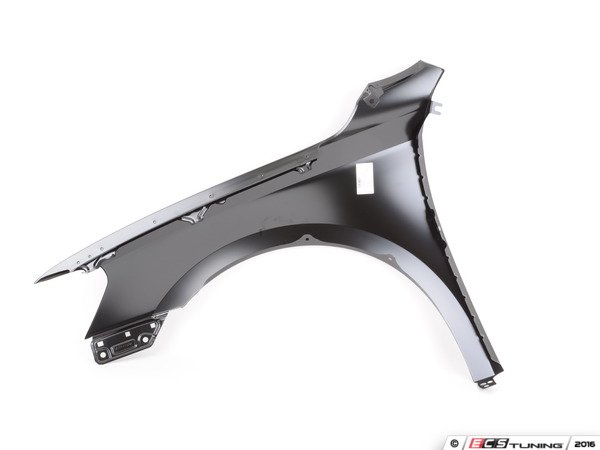Genuine Volkswagen Audi - 561821022 - Fender - Right (561 821 022)