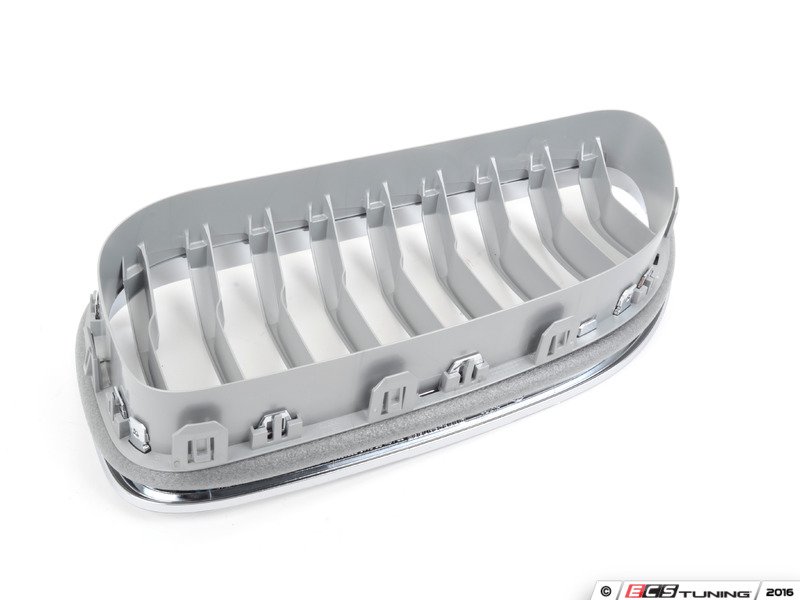 Genuine BMW - 51137370392 - Front kidney grille - right (51-13-7-370-392)