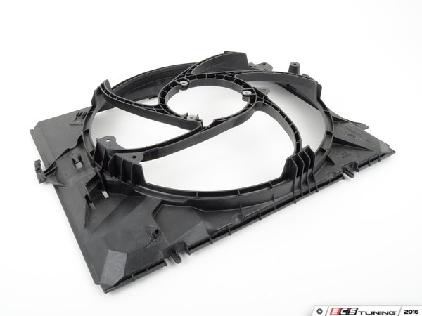 Genuine BMW - 17427533274 - Fan Shroud (17-42-7-533-274)