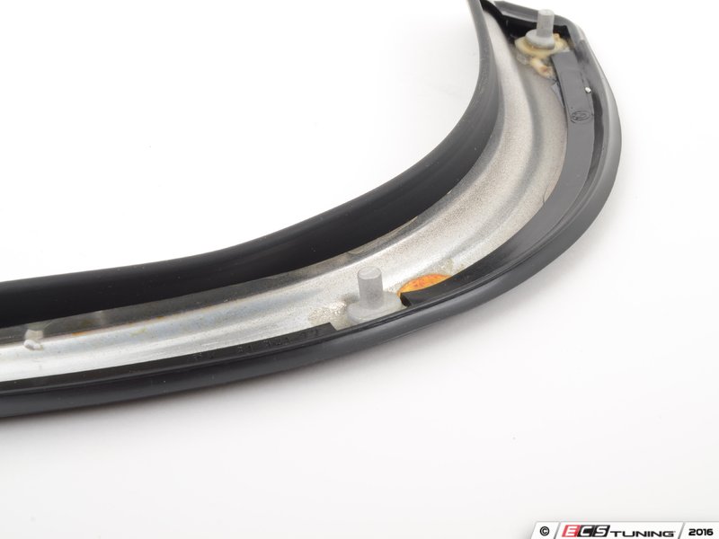 Genuine BMW - 51132232437 - C pillar trim - light (51-13-2-232-437)