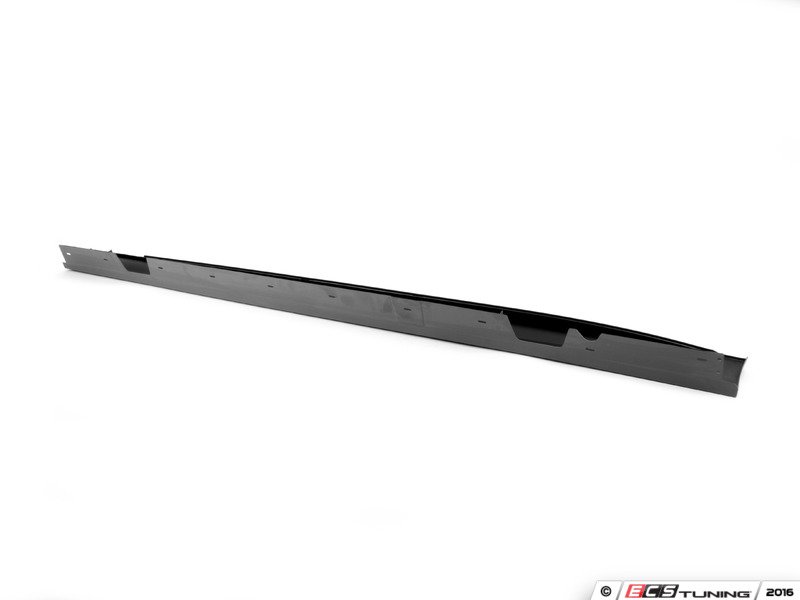 Genuine BMW - 51777202654 - PRIMED RIGHT DOOR SI (51-77-7-202-654)