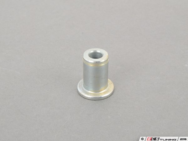 Genuine BMW - 12311268434 - Alternator Spacer Bushing (12-31-1-268-434)