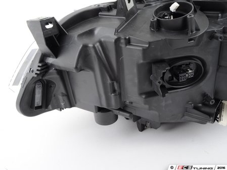 Genuine BMW - 63117388932 - F22 Bi-Xenon Headlight - Right (63-11-7-388 ...