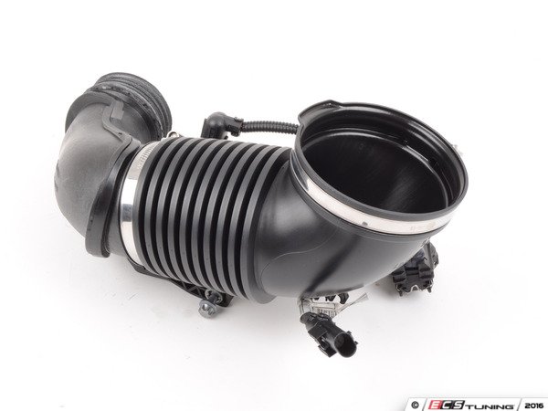 Genuine BMW - 13717808156 - E90 Filtered Air Pipe (13-71-7-808-156)
