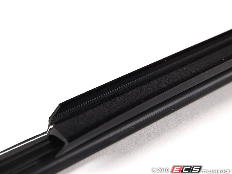 Genuine BMW - 51211944346 - E34 Front Lower Window Seal - Right (51-21 ...