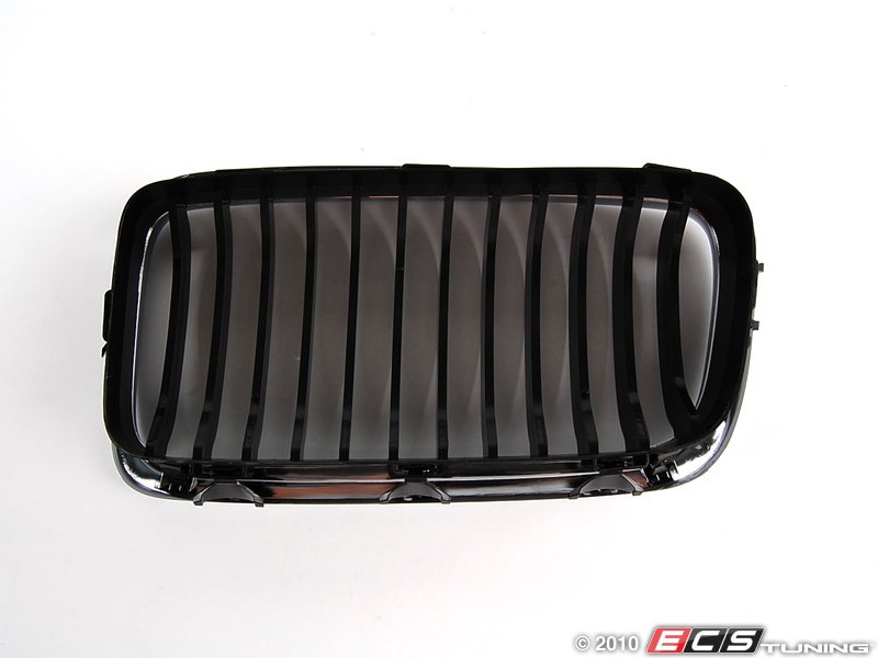 Genuine BMW - 51138231596 - Kidney Grille - Right (51-13-8-231-596)