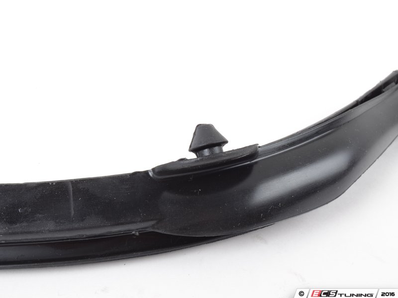 Genuine BMW - 51767185551 - Fender gasket - Left (51-76-7-185-551)