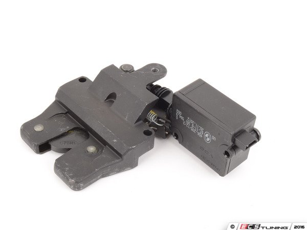 Genuine BMW - 51248238466 - Hatch latch (51-24-8-238-466)