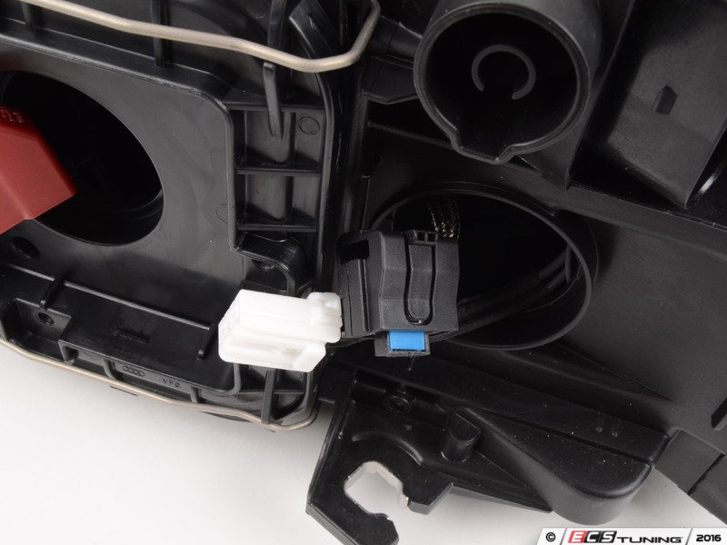 Genuine Volkswagen Audi - 8R0941044E - Bi-Xenon Headlight - Right (8R0 ...