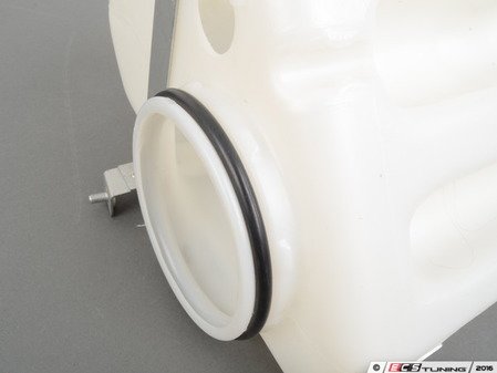 Genuine Mercedes Benz - 1408600260 - RESERVIOR,W/