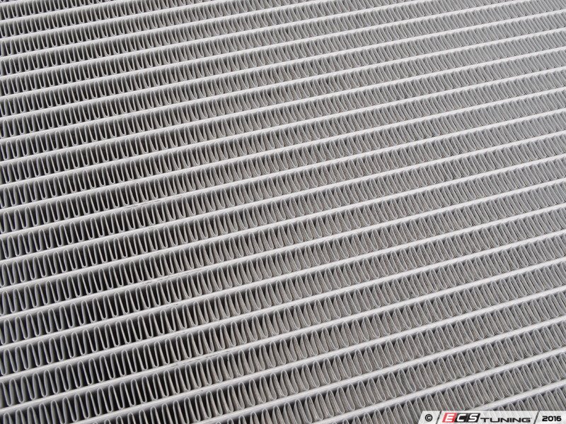 Genuine BMW - 17118615454 - Radiator (17-11-8-615-454)