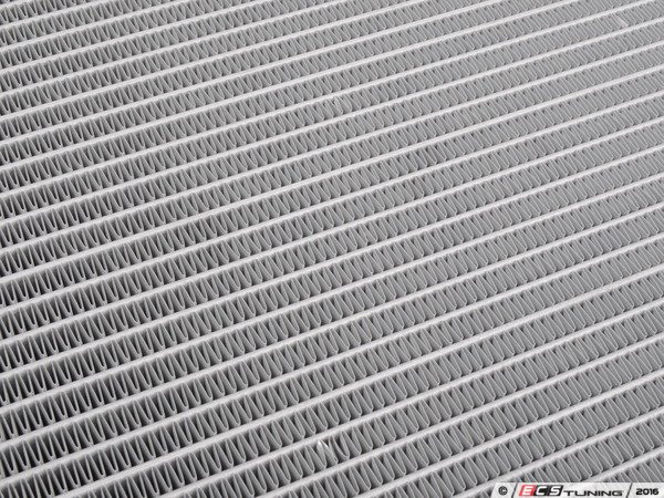 Genuine BMW - 17117519212 - Radiator (17-11-7-519-212)