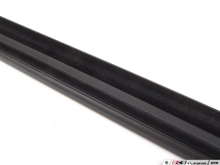 Genuine Volkswagen Audi - 8V5853284AT94 - Front Lower Window Slot Seal ...