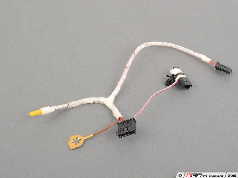 Genuine BMW - 32306864895 - connecting line, steering wheel - (NO ...