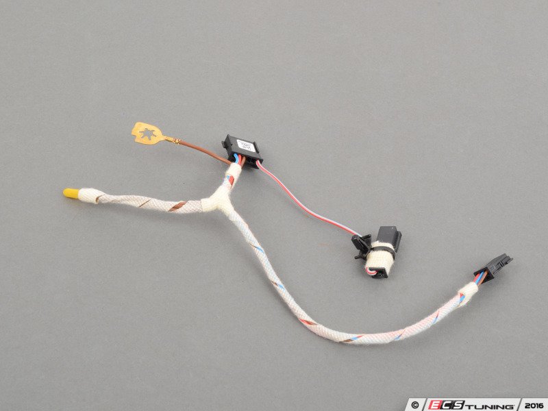 Genuine BMW - 32306864895 - connecting line, steering wheel - (NO ...