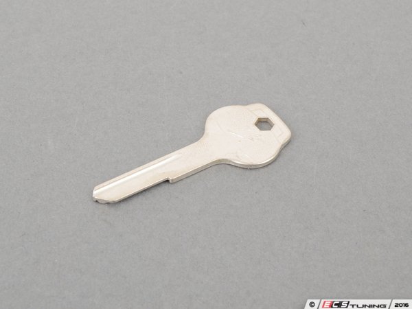 Genuine BMW - 51246041586 - E10 Trunk Lid & Glove Box Key Blank (51-24 ...