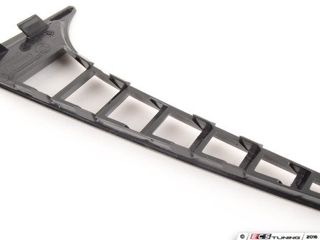 Genuine BMW - 51128056587 - Rear bumper grille - left (51-12-8-056-587)