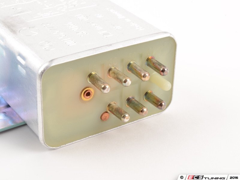 Genuine Mercedes Benz - 0015452232 - SWITCH.DIESE