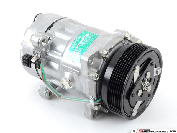 Genuine Volkswagen Audi - 7D0820805E - A/C Compressor (7D0 820 805 E)