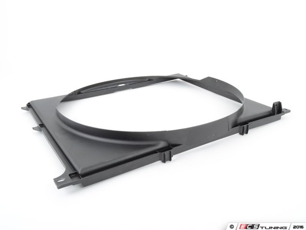 Genuine BMW - 17111723657 - FAN SHROUD (17-11-1-723-657)