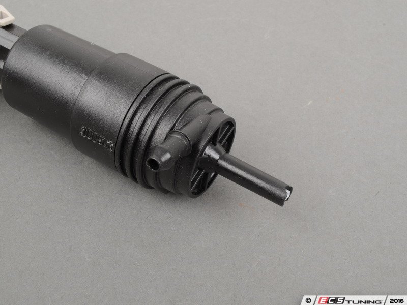 Genuine BMW - 61661370033 - Windshield Washer Pump (61-66-1-370-033)