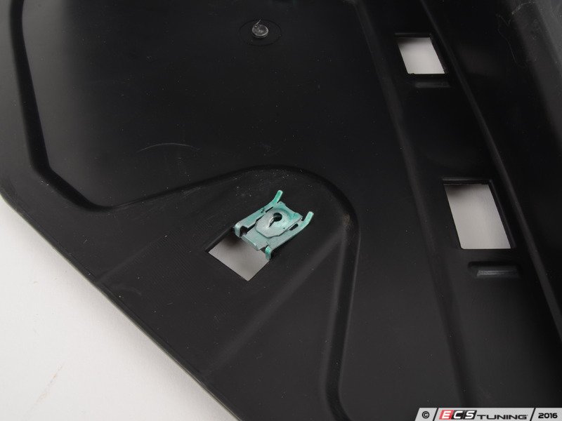 Genuine BMW - 51717199462 - Wheel Housing Cover Front Right (51-71-7 ...