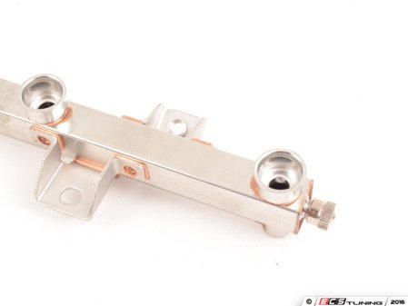 Genuine BMW - 13531436468 - E39 Fuel Injection Rail (13-53-1-436-468)