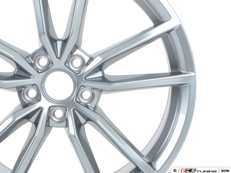 Genuine Volkswagen Audi - 5G0601025AJZ49 - 19" "Pretoria" Wheel ...