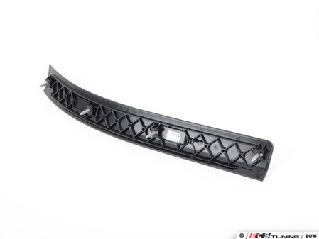 Genuine BMW - 51457046966 - Dashboard Trim - Right side (51-45-7-046-966)