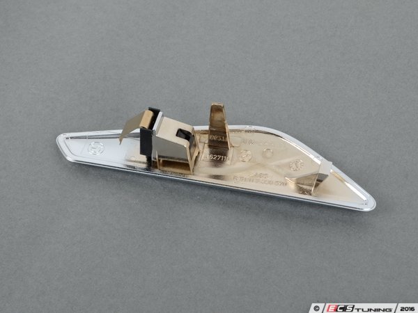 Genuine BMW - 51117338570 - Front Fender Moulding - Right (51-11-7-338-570)