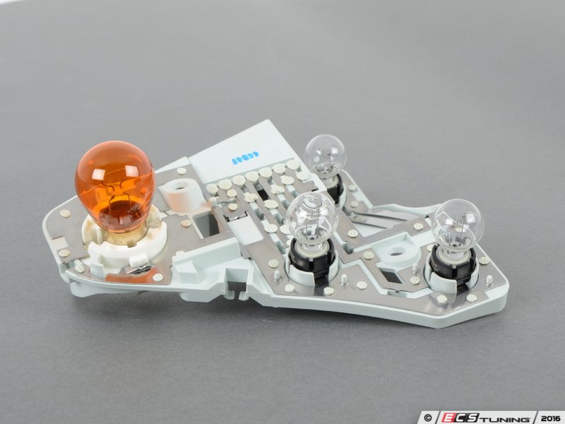 Genuine BMW - 63217178383 - E93 Bulb Carrier for Fender Taillight (63 ...