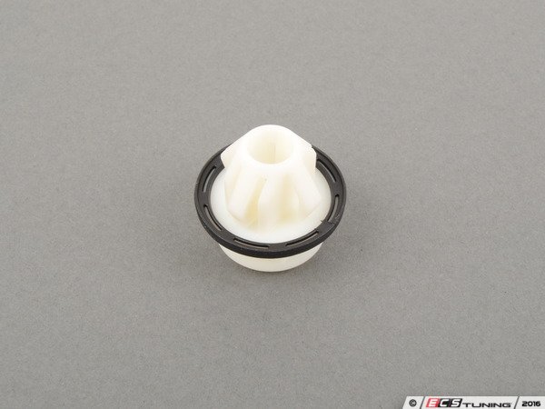 Genuine Mercedes Benz - 0009917398 - CLIP