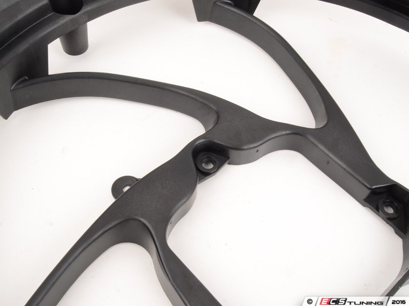 Genuine BMW - 17427595635 - Fan Shroud (17-42-7-595-635)