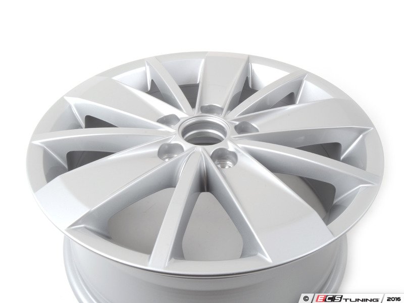 Genuine Volkswagen Audi - 5C0601025AM8Z8 - WHEEL (5C0 601 025 AM 8Z8)
