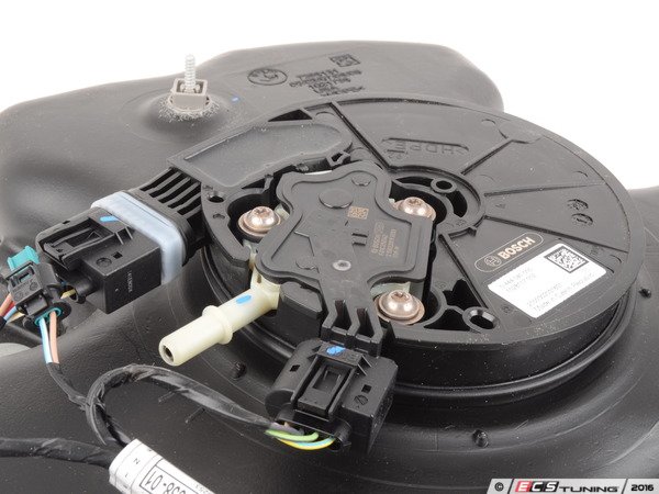 Genuine BMW - 16197286131 - SCR CONTAINER ACTIVE (16-19-7-286-131)