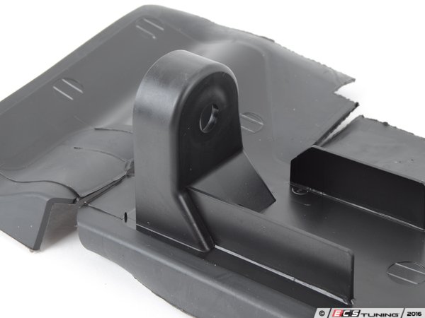 Genuine MINI - 51747301610 - AIR DUCT, RIGHT (51-74-7-301-610)